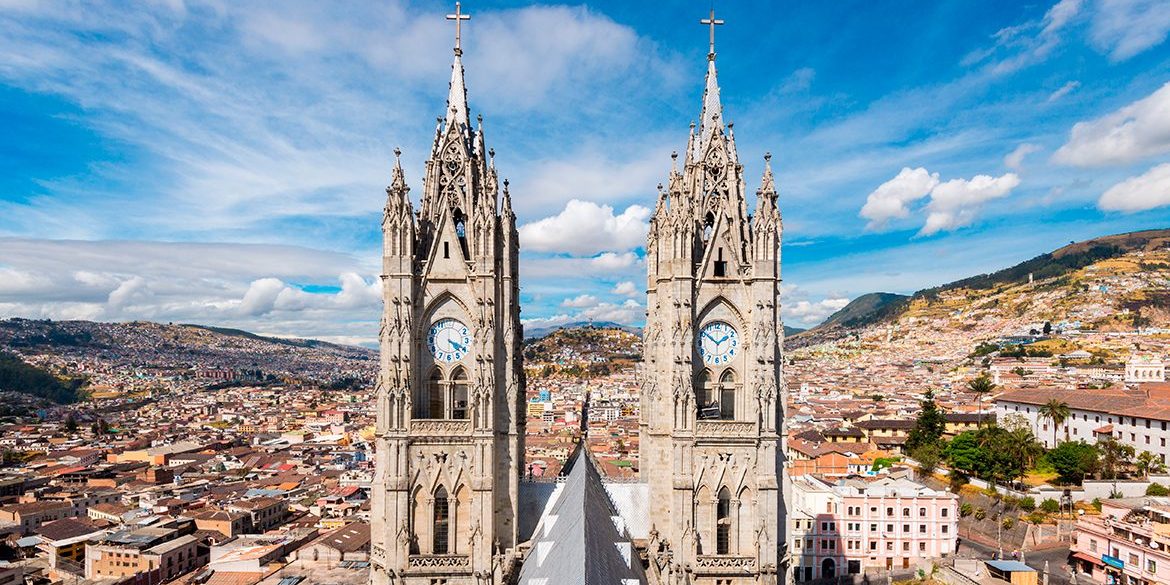 Quito, o centro do mundo e capital do Equador - Omni Eventos